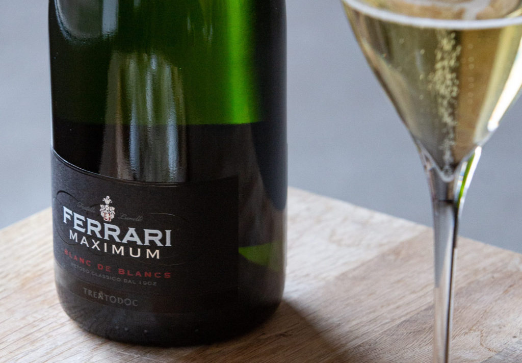 世界6891本限定のスプマンテとともに紐解く イタリアで愛されているフェッラーリの魅力！ | THE RAKE JAPAN | The ...